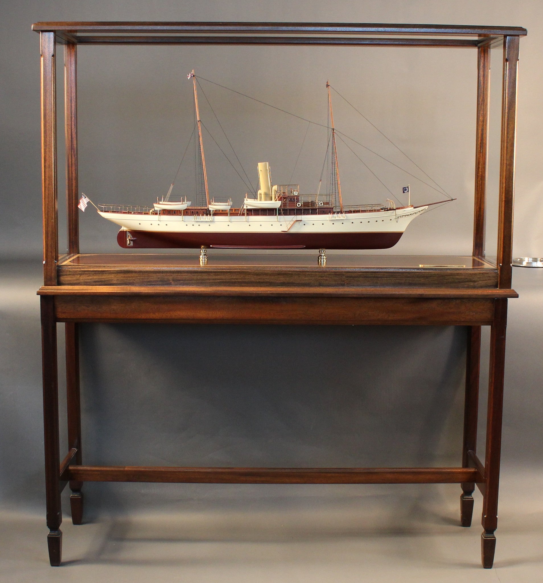 Ship Models – Page 9 – Lannan Gallery