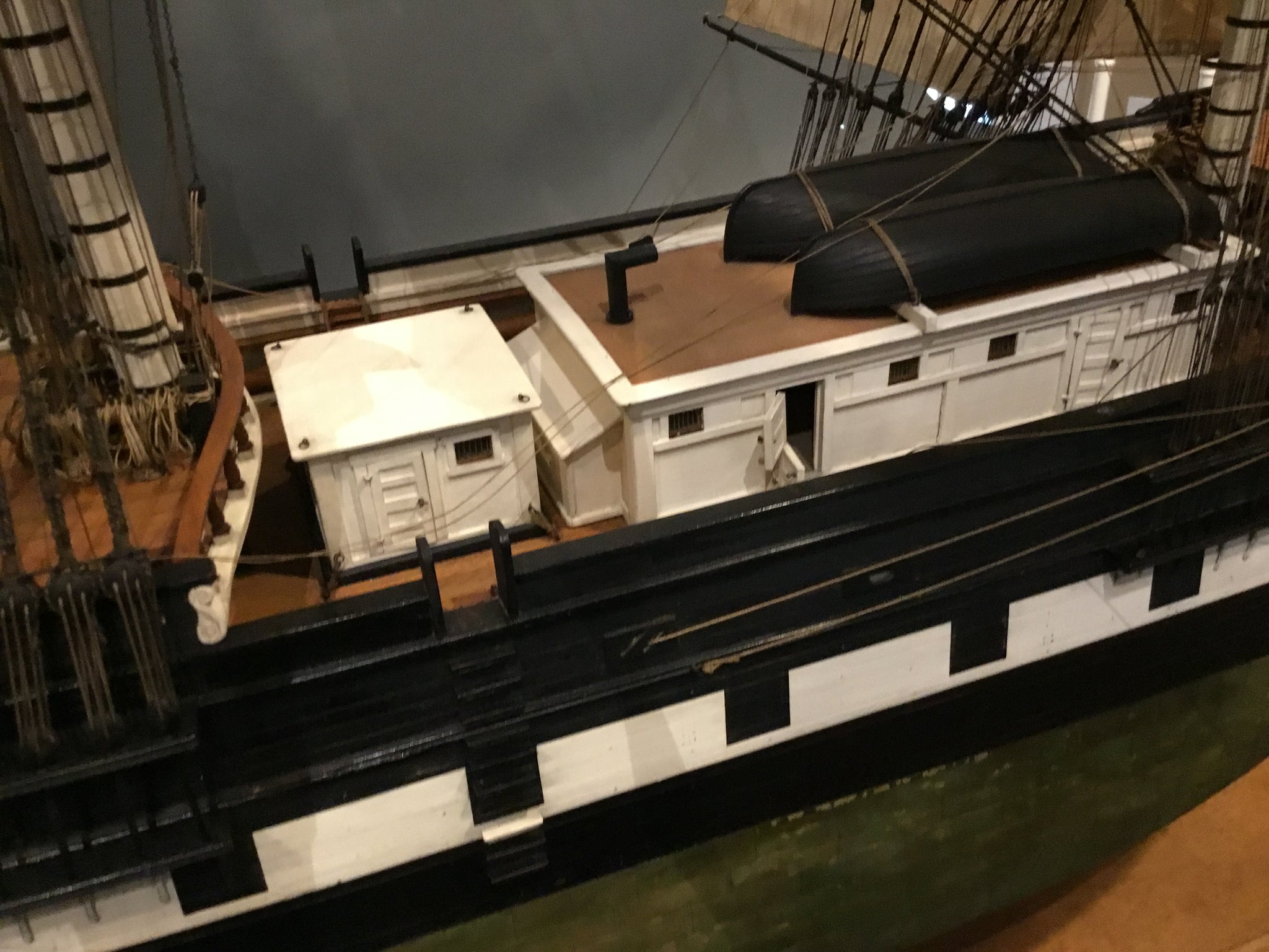 Spectacular Model of the Packet Ship Issac Webb – Lannan Gallery