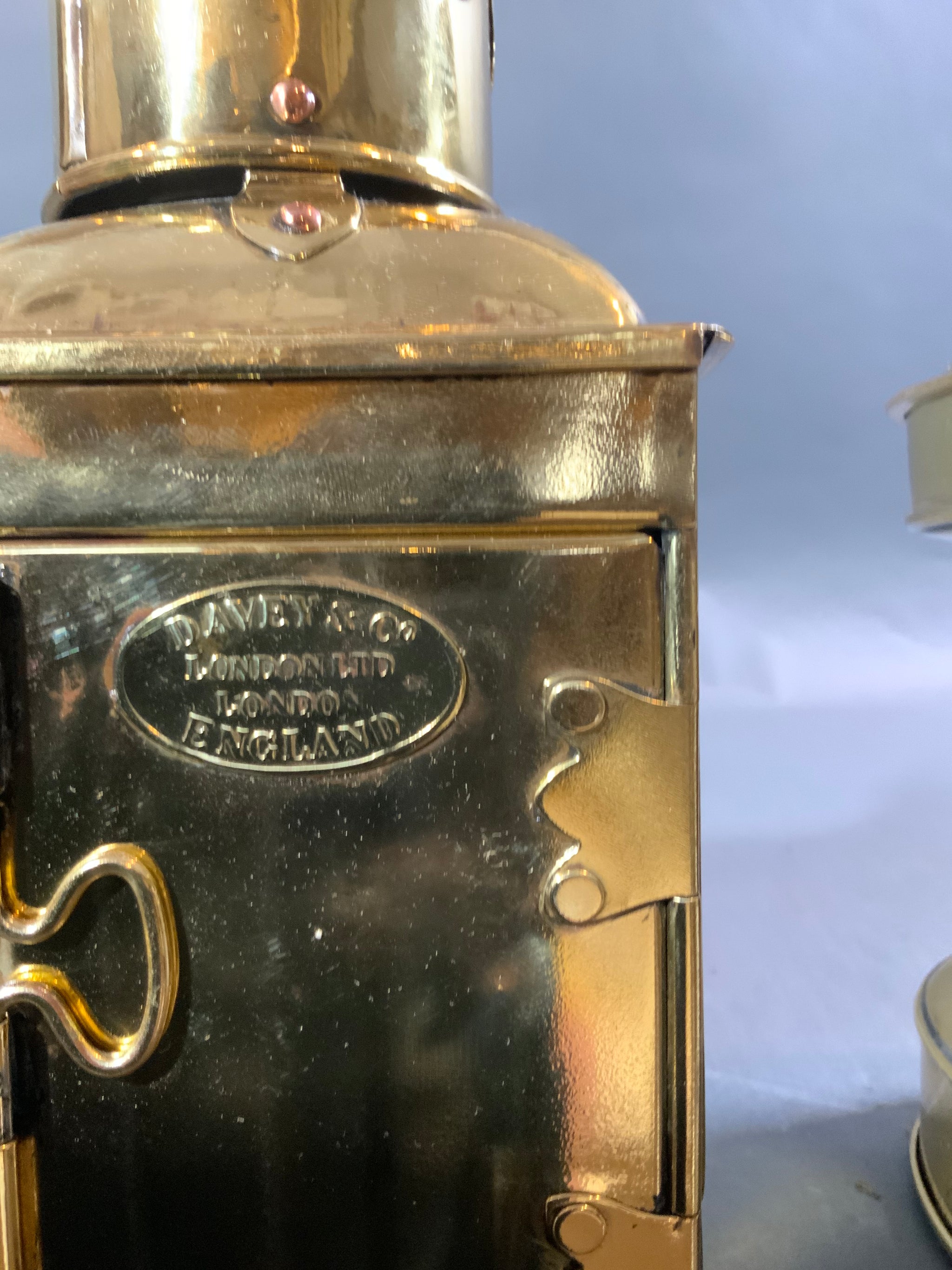 Solid Brass Port and Starboard Boat Lanterns – Lannan Gallery