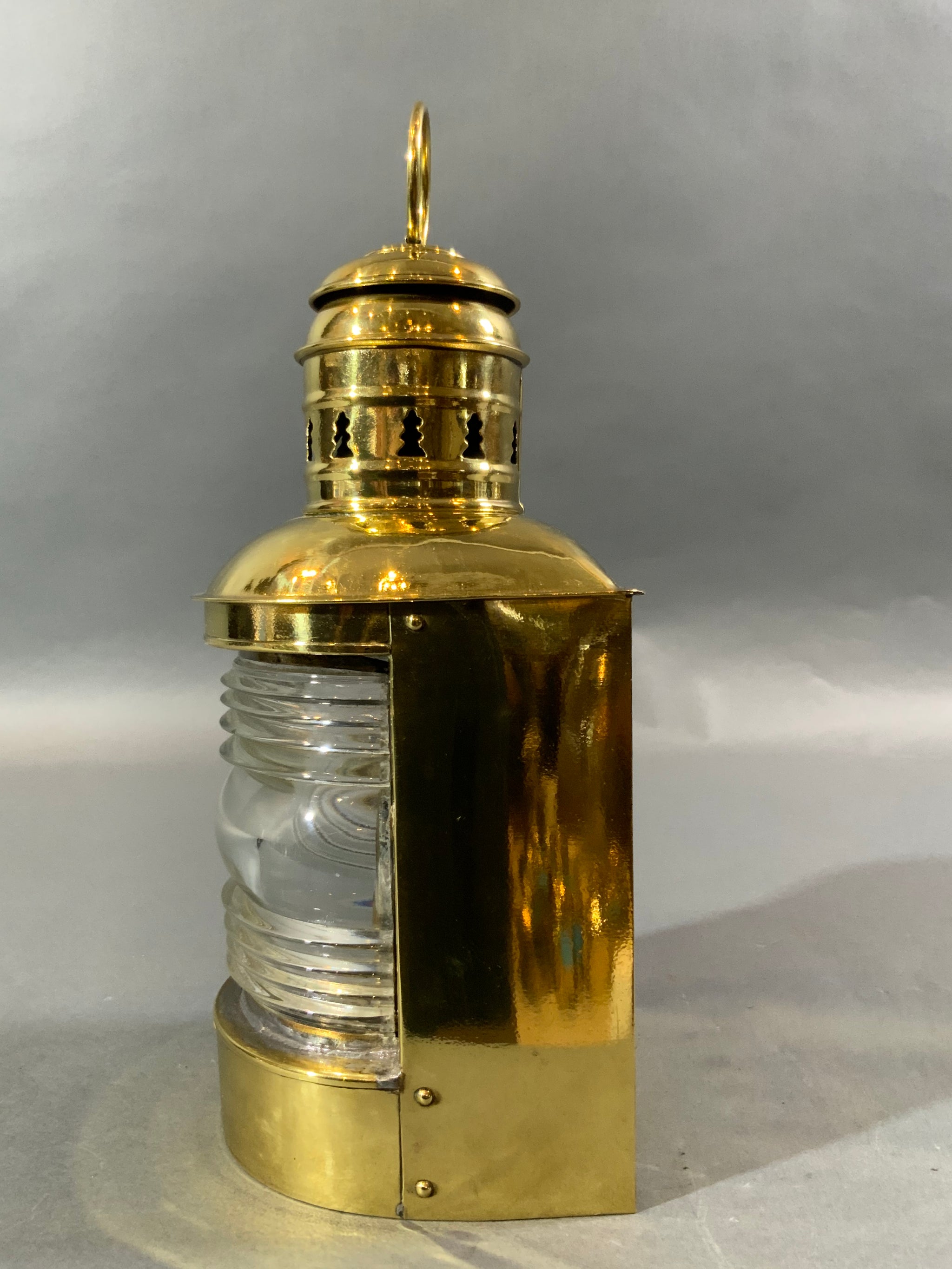 Brass Bow Light – Lannan Gallery
